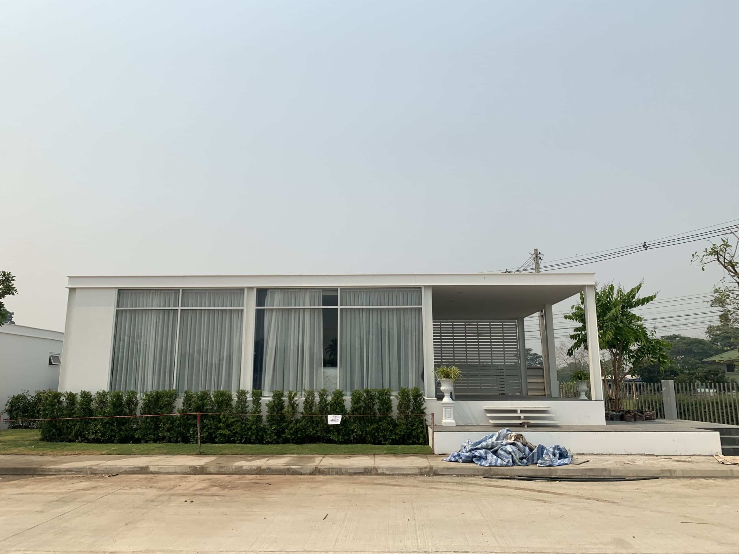 01 LIFE, SALE OFFICE - Sian Sing Limited Partnership.